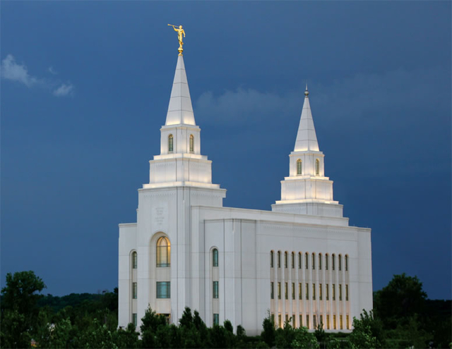 Kansas City Missouri Temple Picture