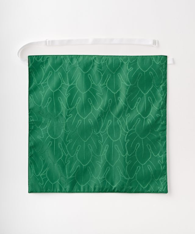 Temple Apron - Slip Hook