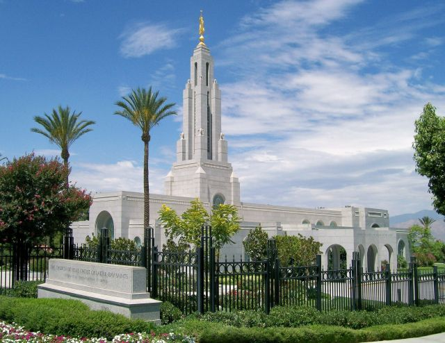 Redlands California Temple Picture