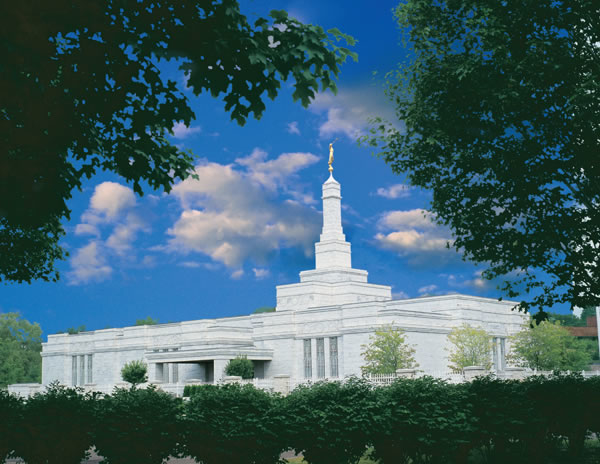 Detroit Michigan Temple Picture
