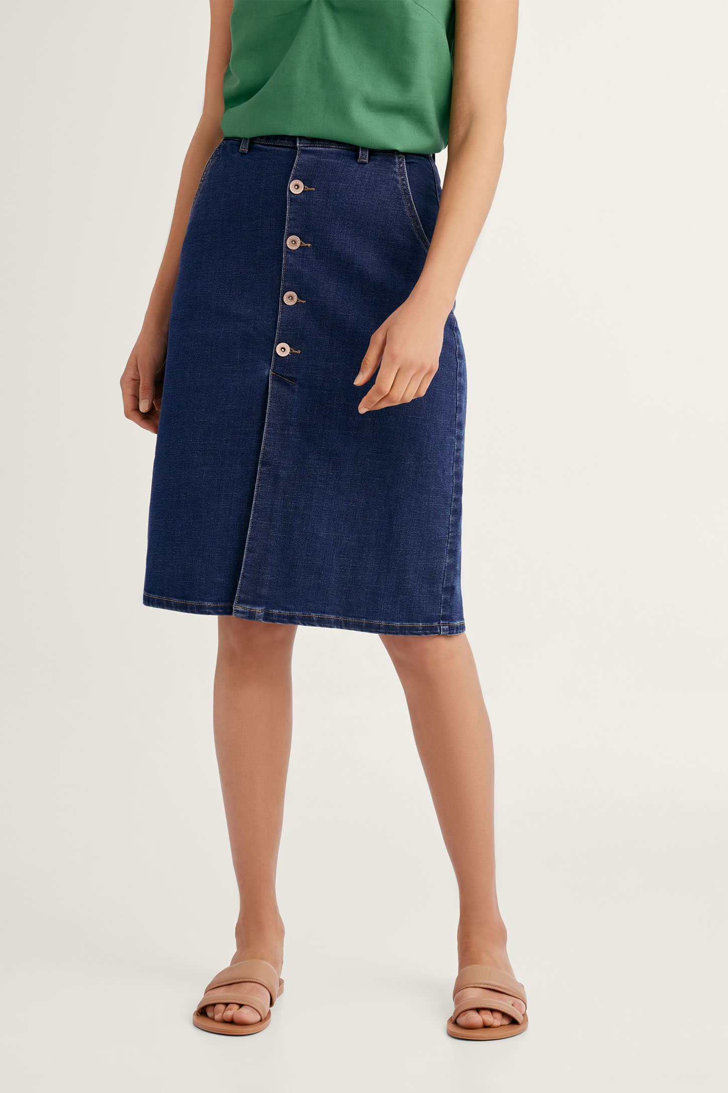 Jupe en jeans avec boutons - Femme | Aubainerie